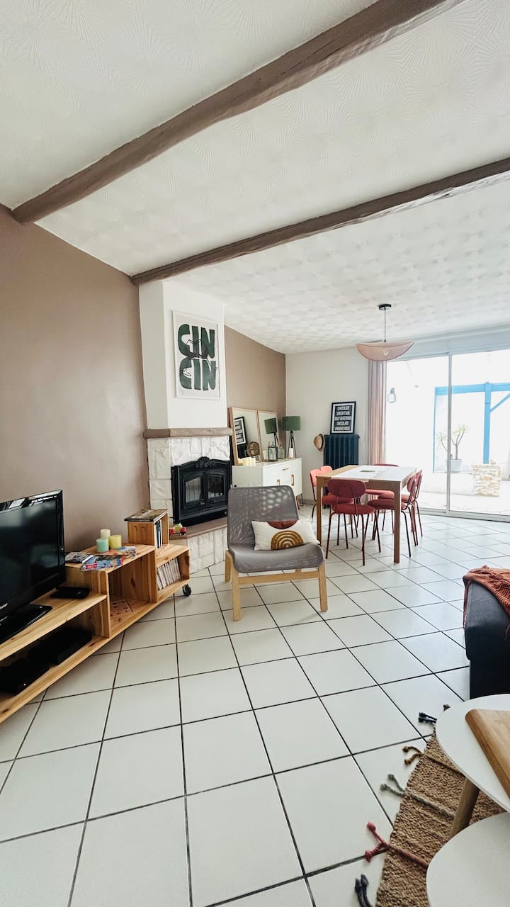Jolie Maison De Vacances Avec Terrasse Et Bbq - Pont-Saint-Esprit