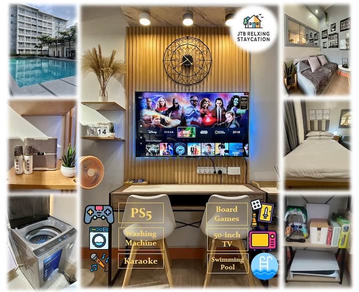 Chez Staycation W/ Ps5, 50" Tv, Netflix, Washer - Quezon City