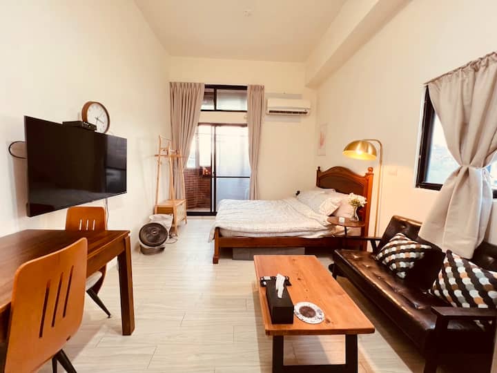 台北101/市府捷運站/電梯大樓/採光佳/樓高挑高/景觀經典設計房 - Taipei