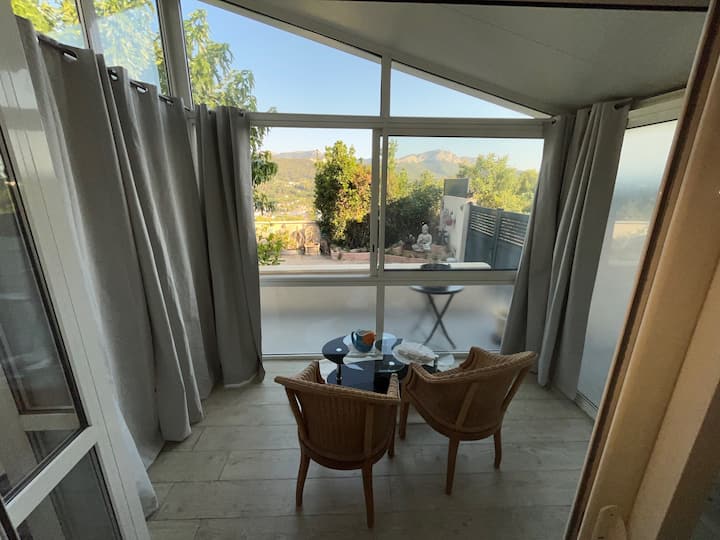 Studio, Sdb ,Terrasse - Auriol