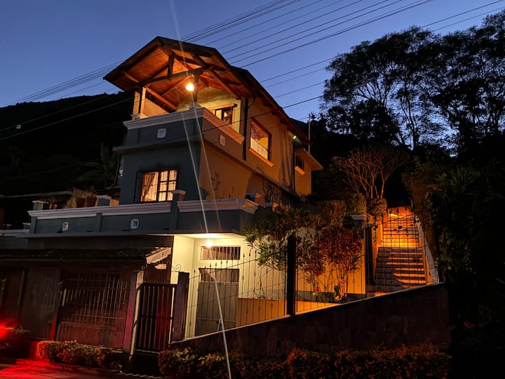 Apartamentos La Vita è Bella: La Mansarda. - San Pedro La Laguna