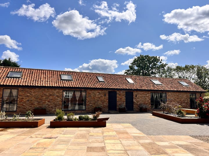 New East Yorkshire Winter Coast Guesthouse Escape. - Driffield