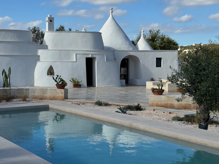 Lumen Trullo Boutique Villa ~ Valle D'itria - Apulia