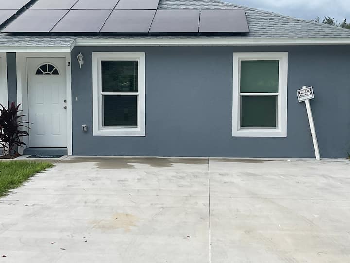 Serene Hideaway: Orlando/tampa - Winter Haven, FL