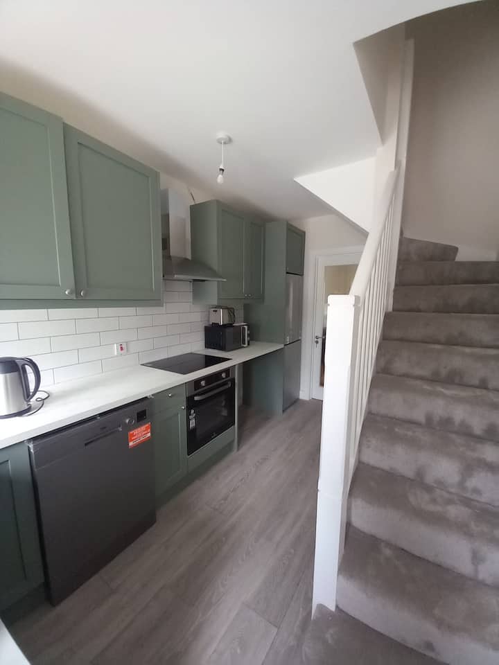 4 Bedroom House Dublin - Dublin