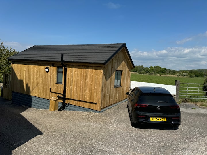 Luxury Beachfront Lodge – New. - Carnforth