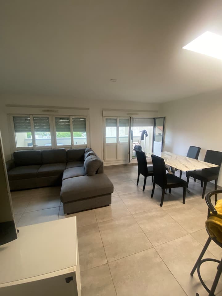 Appartement Stylé Moderne - Enghien-les-Bains