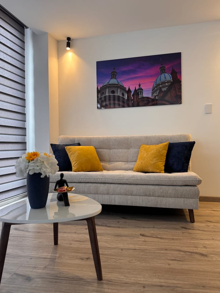 R* | Acogedora Suite Moderna En Zona Exclusiva - Cuenca