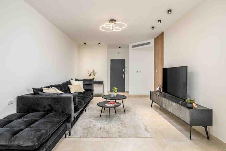 Modern & Spacious 5br Apartment With Free Parking - Jerusalem