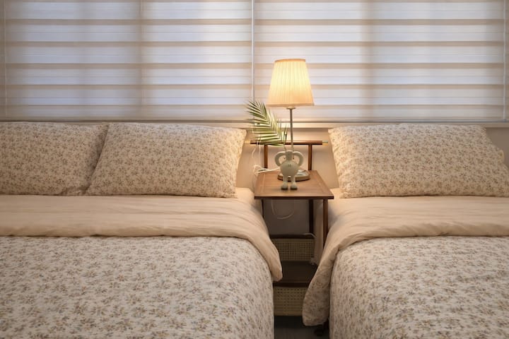 [신규오픈] New 이태원의 조용하고 아늑한 숙소/관광의 중심/최대5인 - Myeong-dong