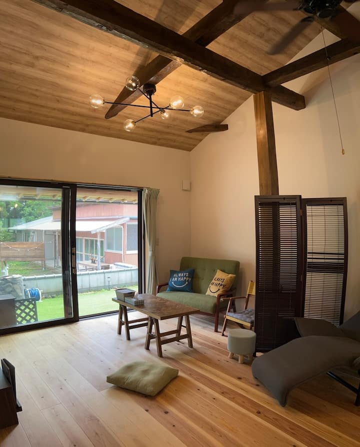 熊野古道付近にある1日1組限定のゆっくり寛げるぉ宿「聖」。温泉は近くに。大社迄の本宮町内送迎無料。 - 田邊市