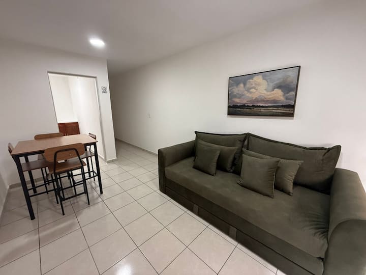 M6 Depa Para 10 Personas, Cercano Centro Medico. - Zapopan