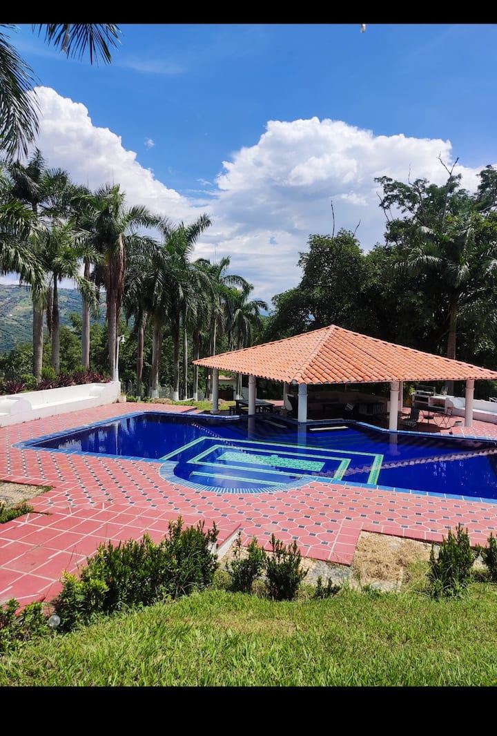 Finca El Jaguar: Lujo, Diversión Y Espacios Unicos - San Jerónimo