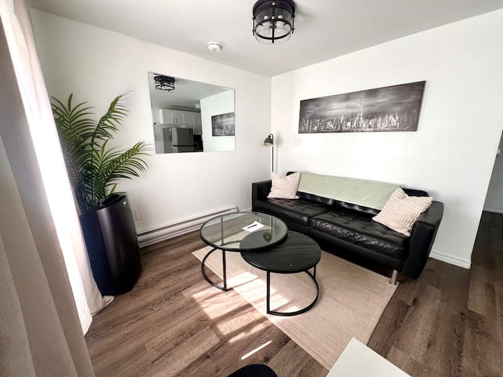 Private Home With 2 Bdrs And Fire Pit - Belleville, Ontàrio, Canadà