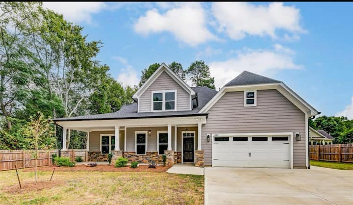 Beautiful Escape, Mins From Carowinds & Lake Wylie - Lake Wylie, SC
