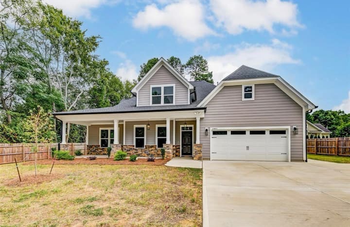 Beautiful Escape, Mins From Carowinds & Lake Wylie - Lake Wylie, SC