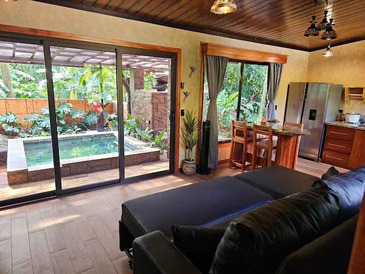 Rock House · Los Lagos Casas De Campo - Costa Rica