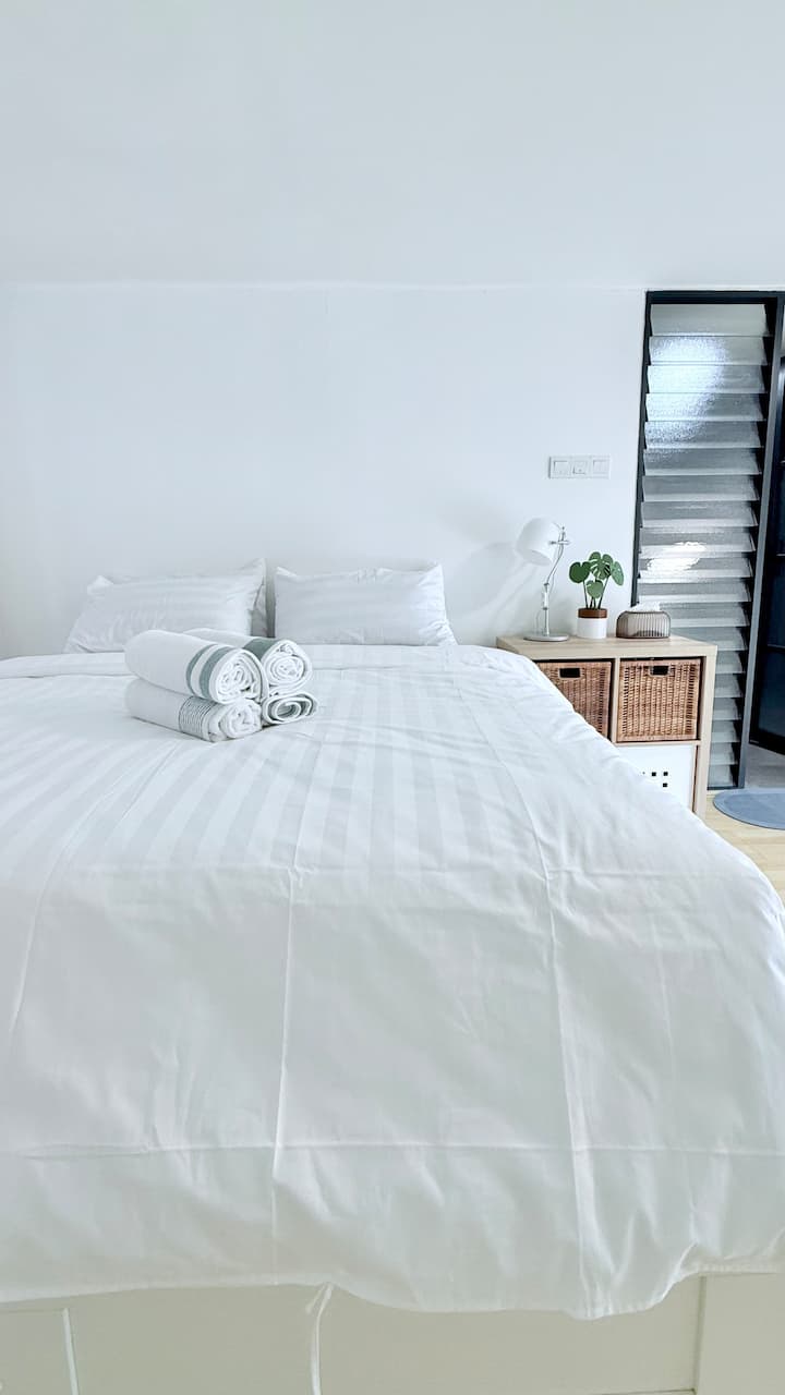 Pinguin's Home. Clean & Cozy. - Petaling Jaya