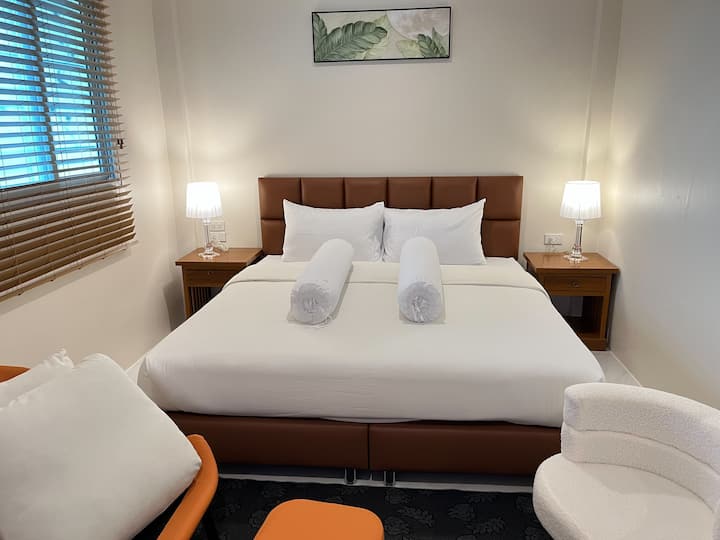 Coconut Hill 01 - Ko Chang