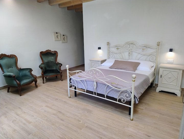 Agriturismo Cascina Monte Tivino - Gardone Riviera