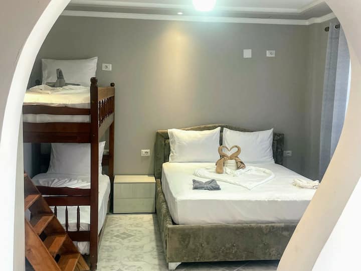 Apartaments Panoramic Ana - Saranda