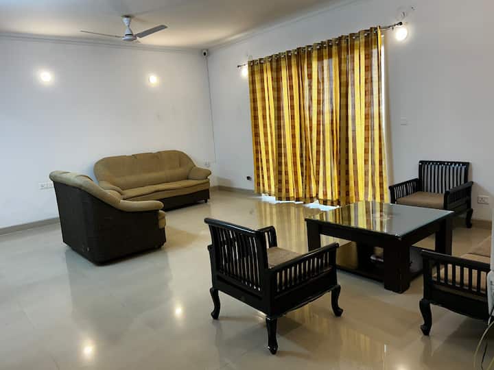 Cozy Nest - Lifestyle Apartment - Haryana