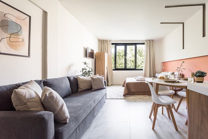 Family Studio – Garden View - Thessaloniki