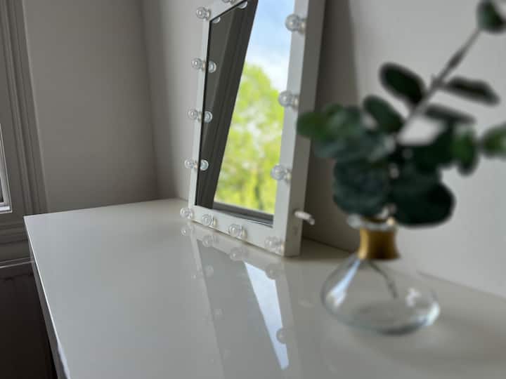 Alandease: Top Floor With Private Balcony - Mariehamn