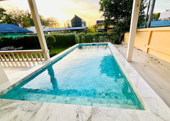 Coconut Hill Pool Villa - Ko Chang