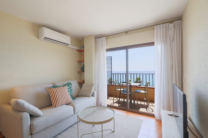 Seafront Apt Torre Valentina - Calonge
