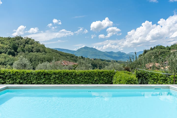 Barga Villa With Pool And Views - Abetone
