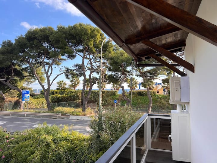 Apartment Near The Sea - Sanremo