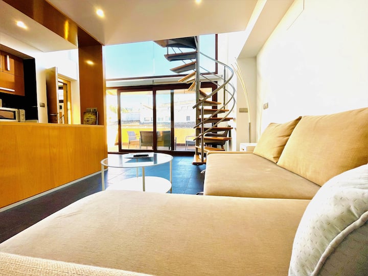 Precioso áTico En Pleno Centro - Churriana de la Vega