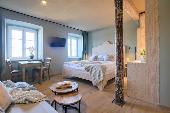 Ferienwohnung Julia Theresa - Gutshaus Pohnstorf - Mecklenburg-Vorpommern