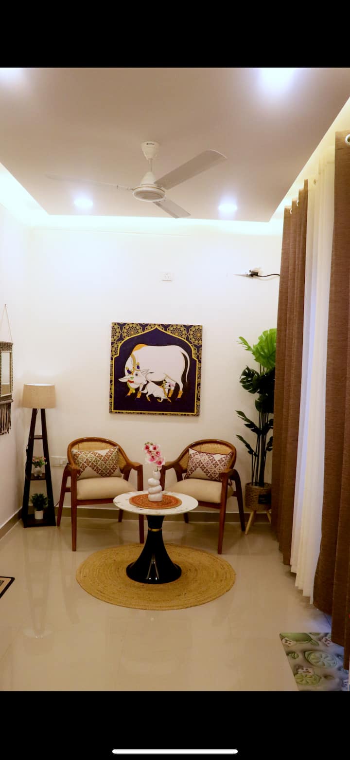 Atithi Devam By Srijan Stays - Vrindavan