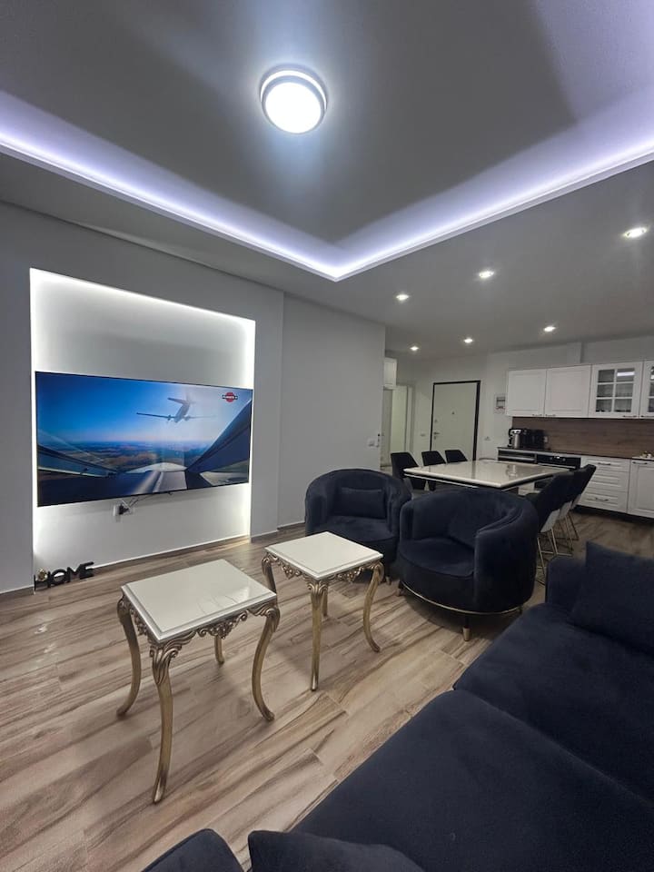 Appartement Avec Piscine Pour 4 Personnes - Sarandë