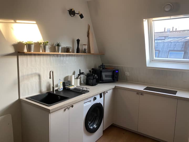 Studio Neuf, Paris Centre - Porte de Montreuil