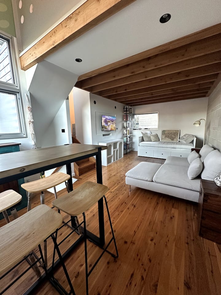 *New Listing* Coastal Loft • Wfh • Surf • Pets Ok - Crescent Head