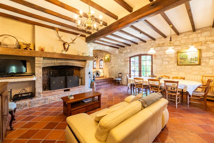 Gîte 6 Personnes• Domaine Privé • Piscine • Nature - Lot-et-Garonne