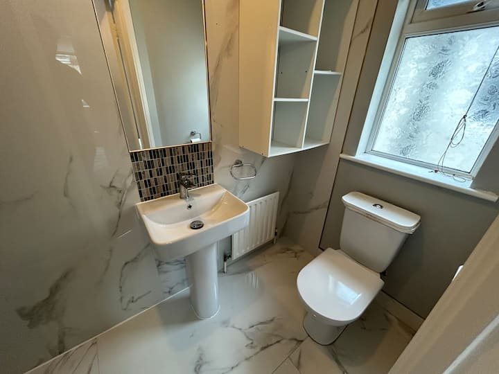 Clean, Spacious, Location - Celbridge