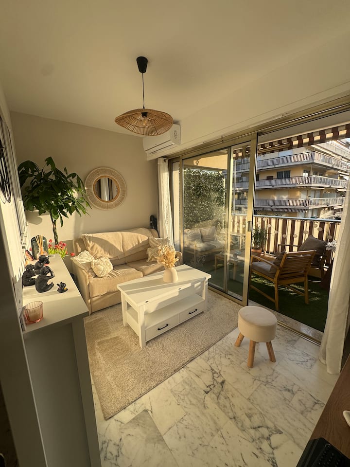 Appartement En Bord De Mer - Saint-Laurent-du-Var