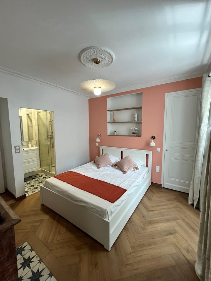 À Côté. 2 Pièces Centre Ville Cocooning - Périgueux