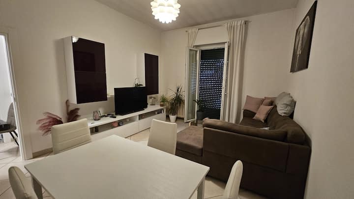 Cosy And Spacious Flat - Varese
