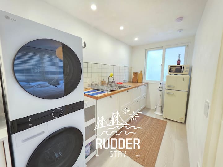 [오픈특가] 광안리해변 걸어서3분/신상숙소/세탁건조가능/ott/ 43인치tv/드립백제공 - Busan