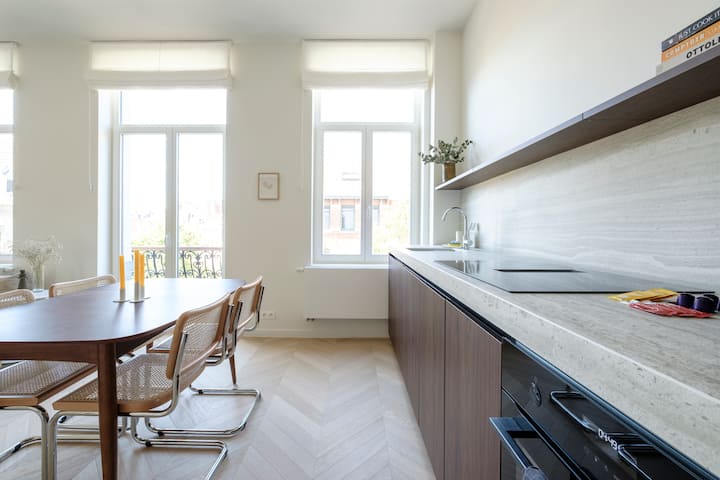 Bel Appartement 1 Chambre Proche Châtelain - Bruxelas