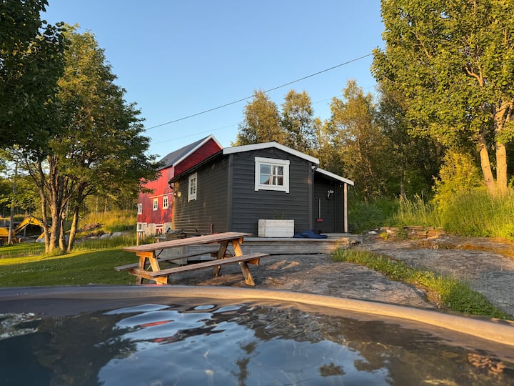 Bergmo - An Arctic Heaven - Norvège