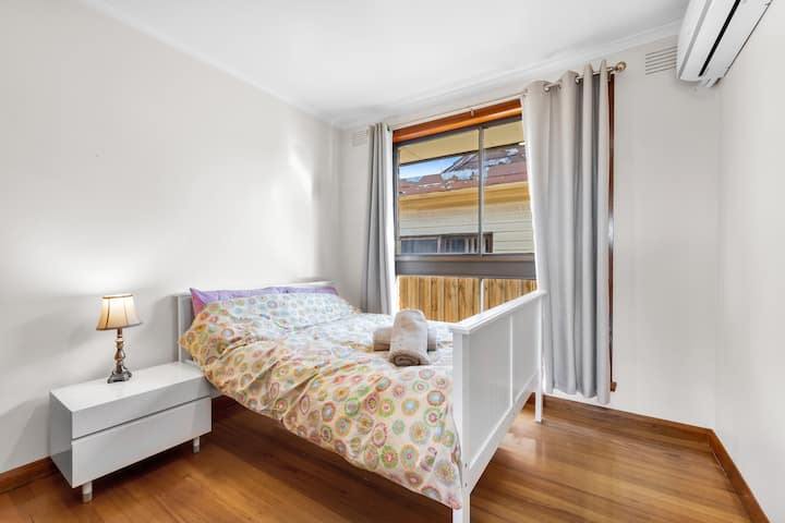 Cozy Home - Mordialloc
