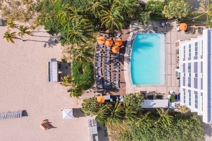 4 Rooms With Ocean Views & Pool By Las Olas - Fort Lauderdale, FL