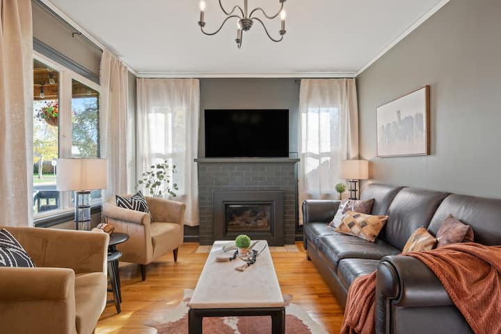 The West Avenue Home - Cheyenne Frontier Days
