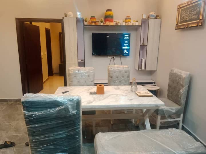 Bahria Town Karachi Guesthouse - Karachi